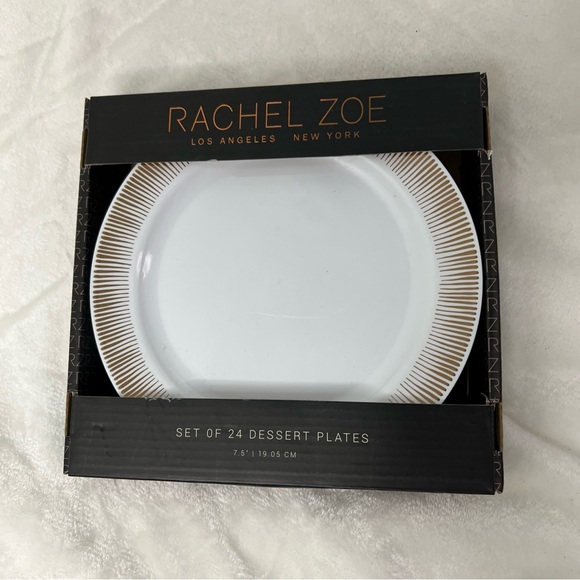 Rachel Zoe | Kitchen | Rachel Zoe Golden Lines White Disposable Round ...